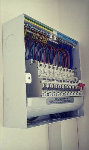 Tesseract Electrical - Electrician in Maidstone